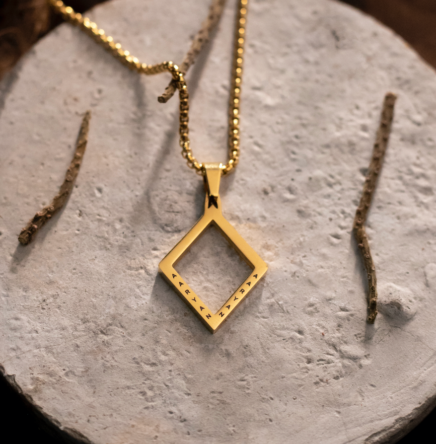 Buy Personalised Diamond Shaped Locket for Men Online